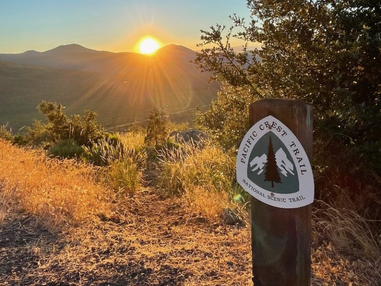Pacifická hřebenovka (PCT) - podrobný průvodce | Gramino